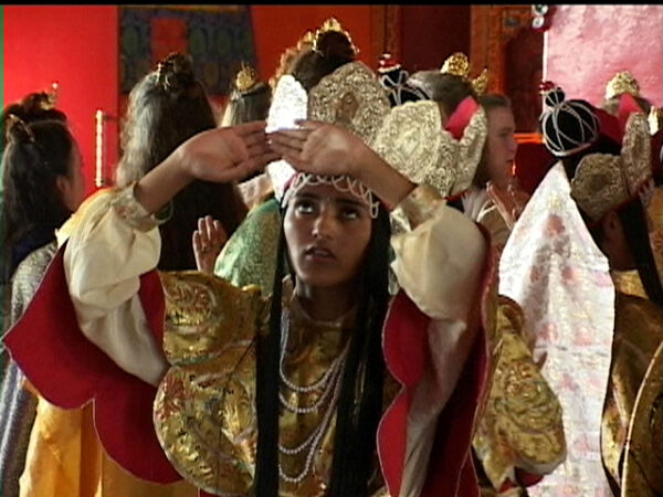 The Dance of the 21 Qualities of Tara with the Kopan Nuns | Tara Dhatu